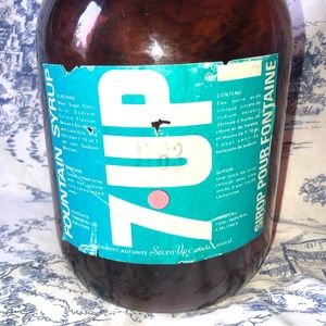 seven-up canada ltd | Other | Vintage 7 Up Brown One Gallon Syrup Jug ...